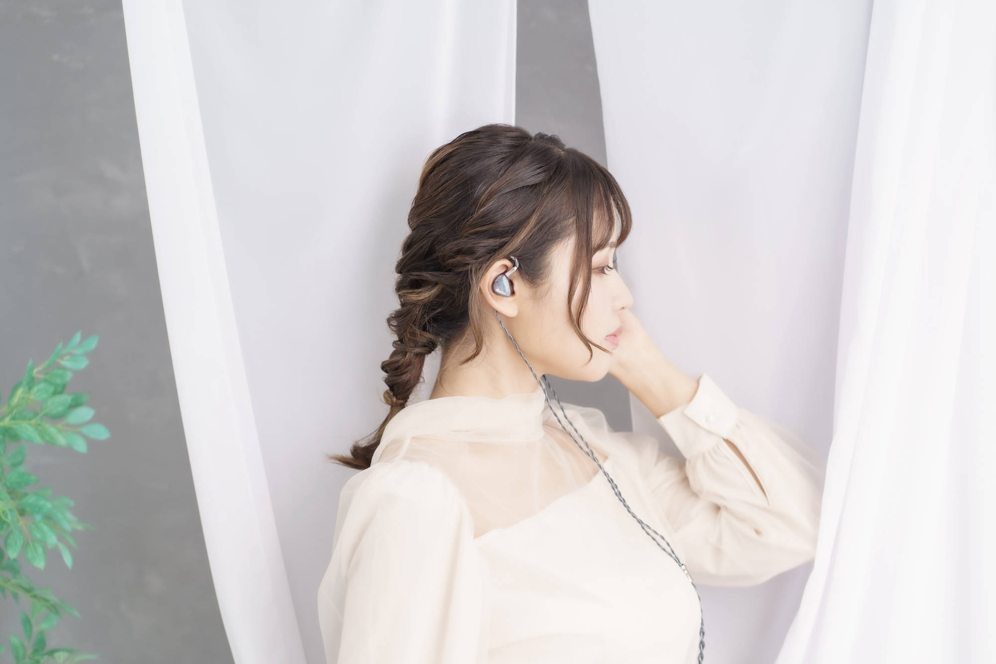 QoA Aviation 3BA+1DD ハイブリッドイヤホン