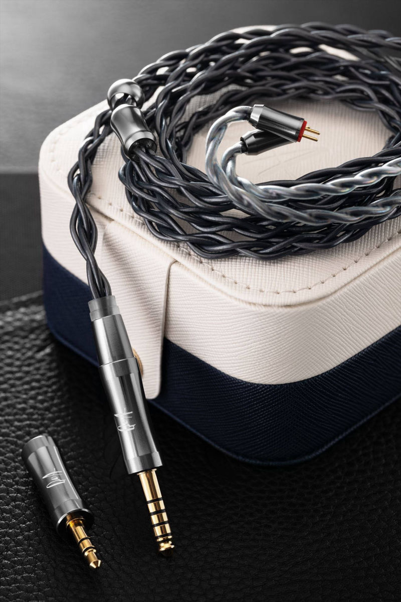 QoA Aviation 3BA+1DD ハイブリッドイヤホン